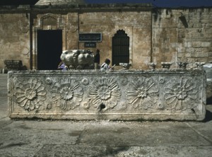 Queen Helena of Adiabene and the Temple Mount – Ritmeyer Archaeological ...