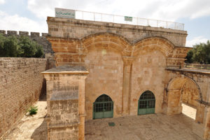 The Golden Gate of the Temple Mount in Jerusalem – Ritmeyer ...